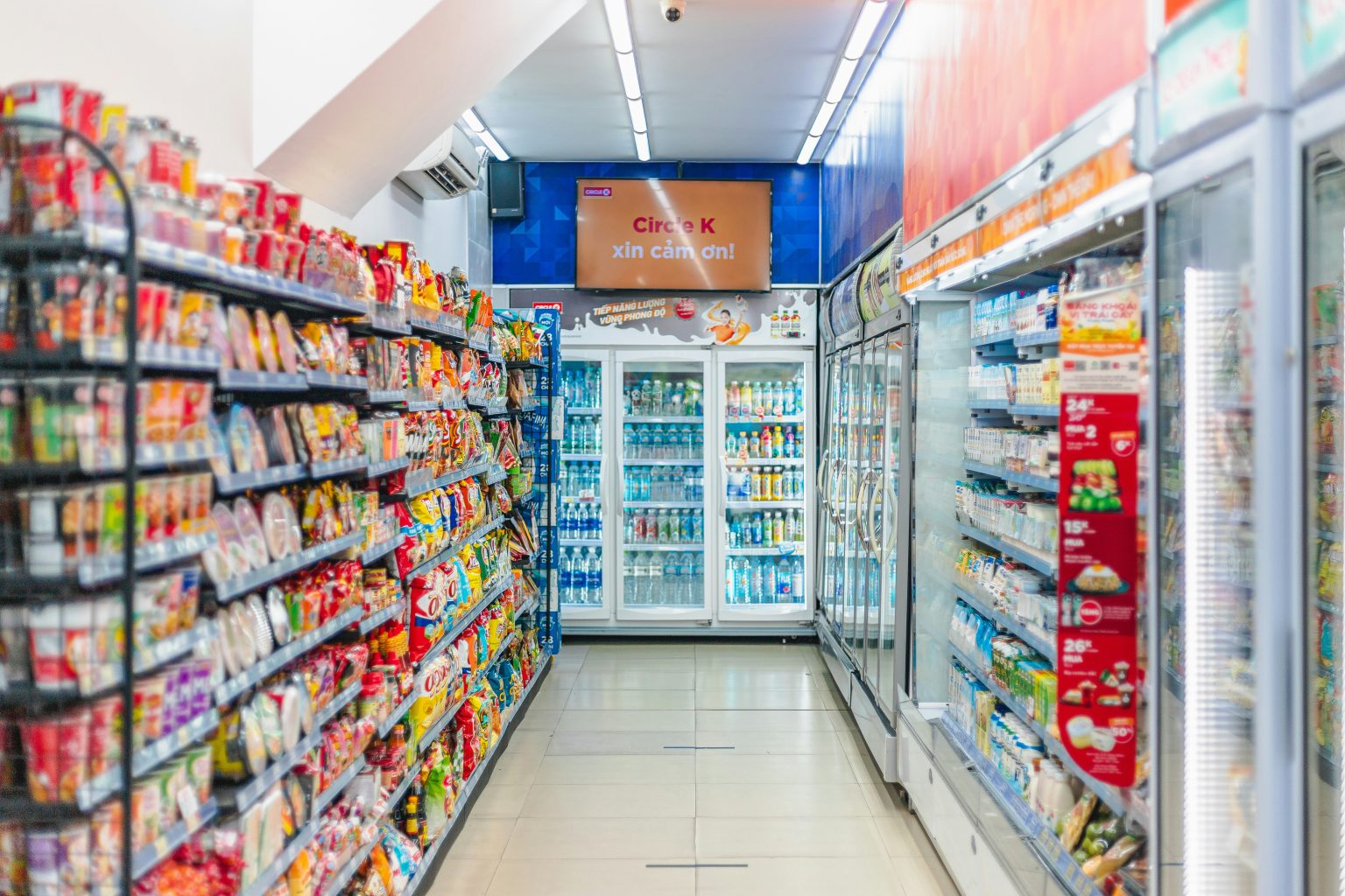Vietnam’s Convenience store market: 7-Eleven and GS25’s expansion into ...