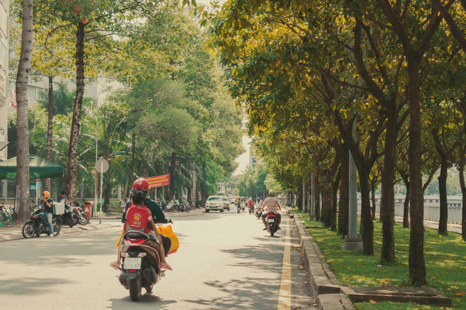 Vietnam Electric Two-wheeler Market: Current Situation and Growth ...
